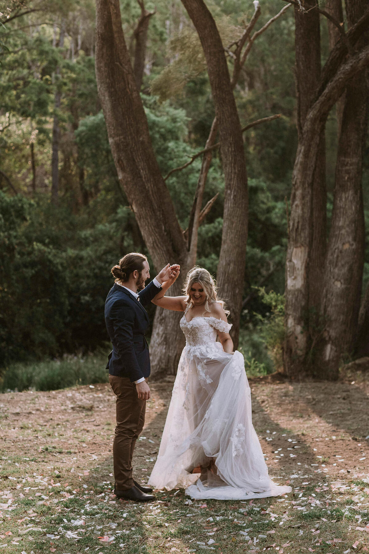 Ally + Kyal | O’Reilly’s Canungra Valley Vineyards Wedding Photography ...