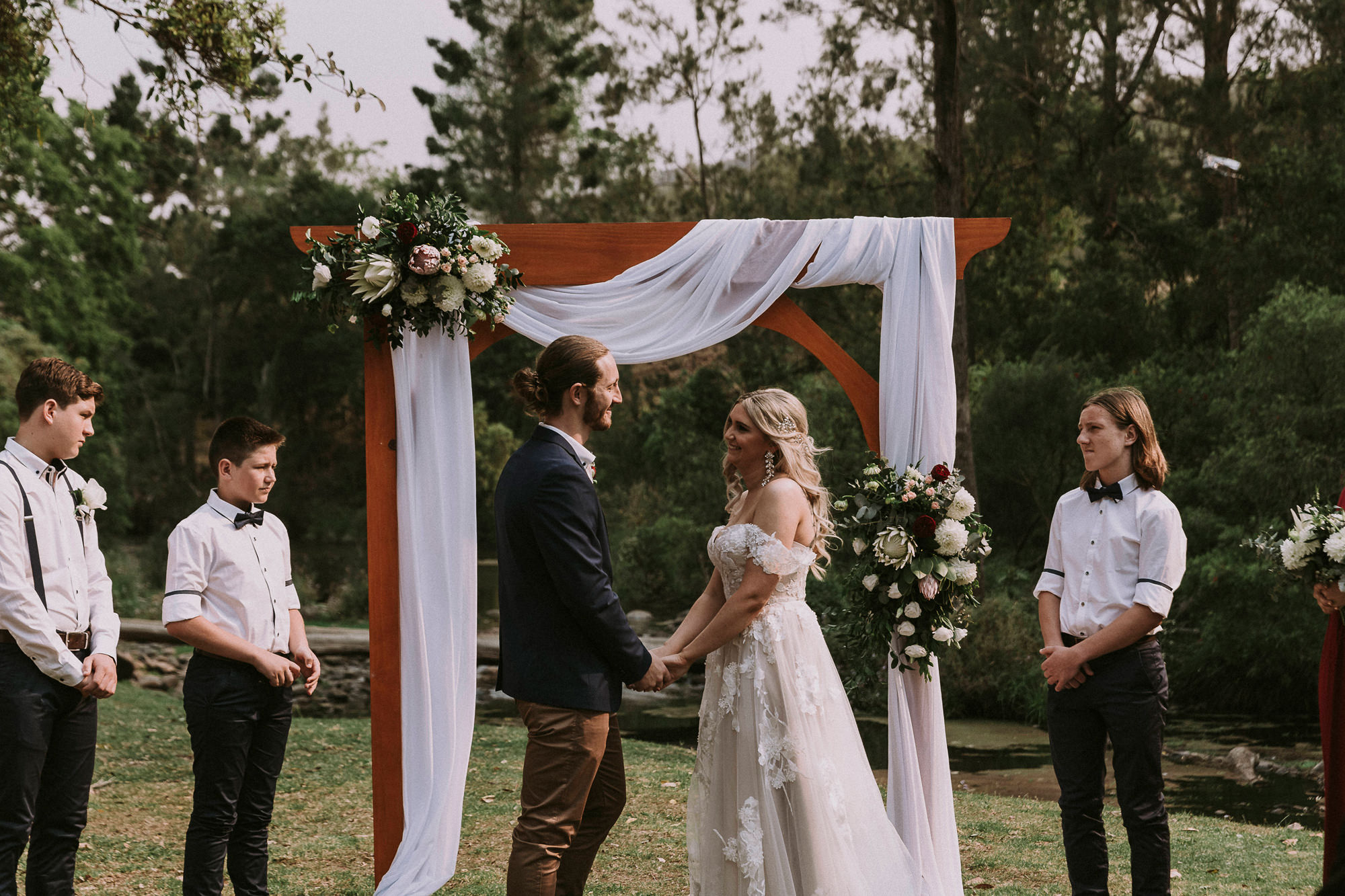 Ally + Kyal | O’Reilly’s Canungra Valley Vineyards Wedding Photography ...